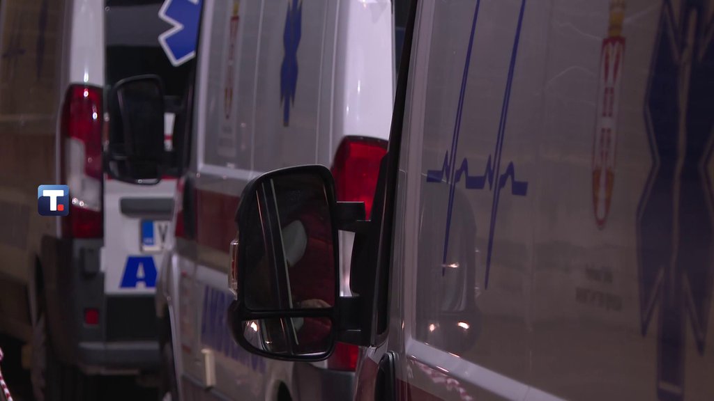 Otac i sin pretukli teško bolesnog muškraca (40) u autobusu u Beogradu: Hitno primljen u bolnicu ...