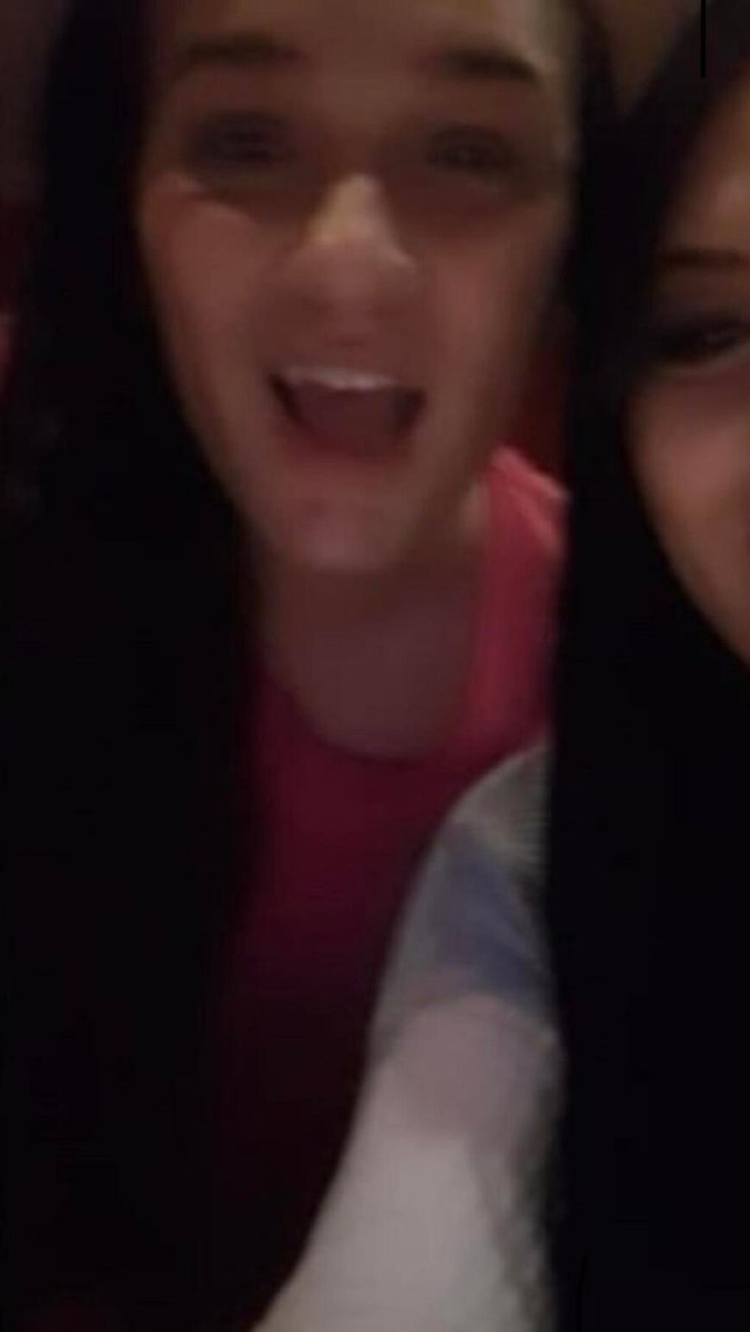 OTAC MIKE I GIBE ZAVRŠIO U BOLNICI: Nakon što su mu sinovi PROMENILI POL, Rade se oglasio iz ...