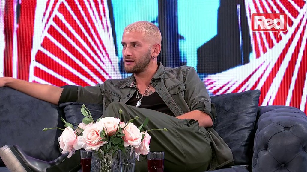 'NEMAM NIŠTA PROTIV NJE, ALI MI SE NIJE DOPAO NJEN NASTUP' Savo Perović ... 'NEMAM NIŠTA PROTIV NJE, ALI MI SE NIJE DOPAO NJEN NASTUP' Savo Perović ...