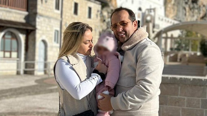 ZVEZDA GRANDA PODELILA RADOSNE VESTI! Stiže još jedna BEBA, a evo i kog je POLA! (FOTO) | pink.rs