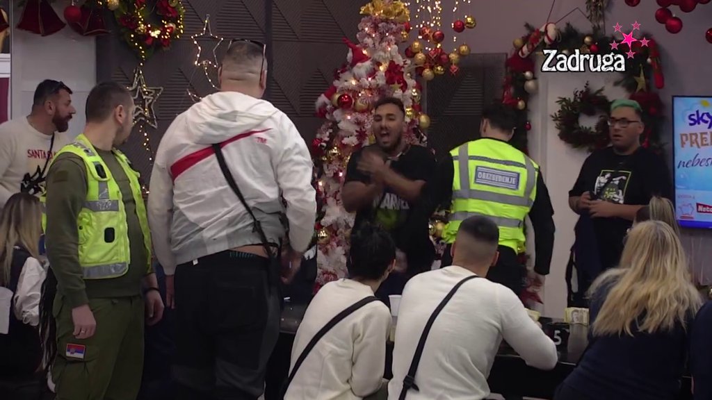 SVI NA PINK: Obezbeđenje OPKOLILO Pecu i Necu, pratite svađu UŽIVO! | pink.rs