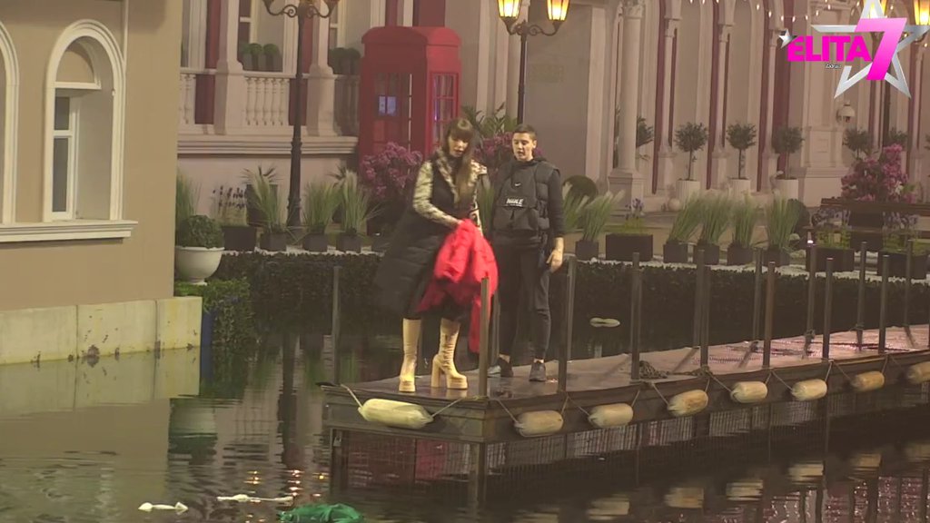 HAOS BIVŠIH LJUBAVNIKA SE NASTAVLJA! Miljana u naletu BESA ponovo bacila Zoline stvari u JEZERO ...