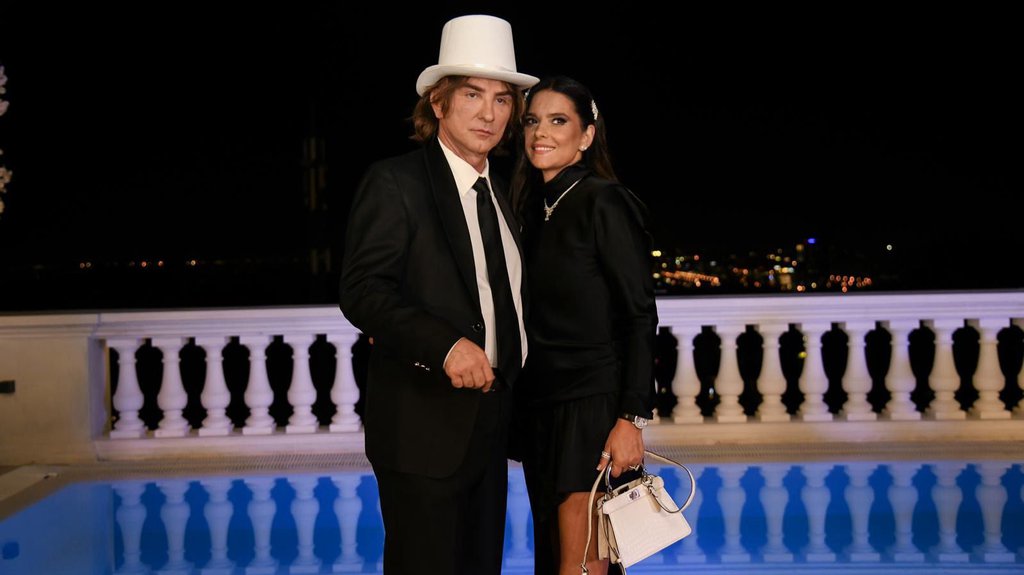 PALATA MITROVIĆ ZVANIČNO OTVORENA! Željko Mitrović sa oko 2.700 zvanica ...