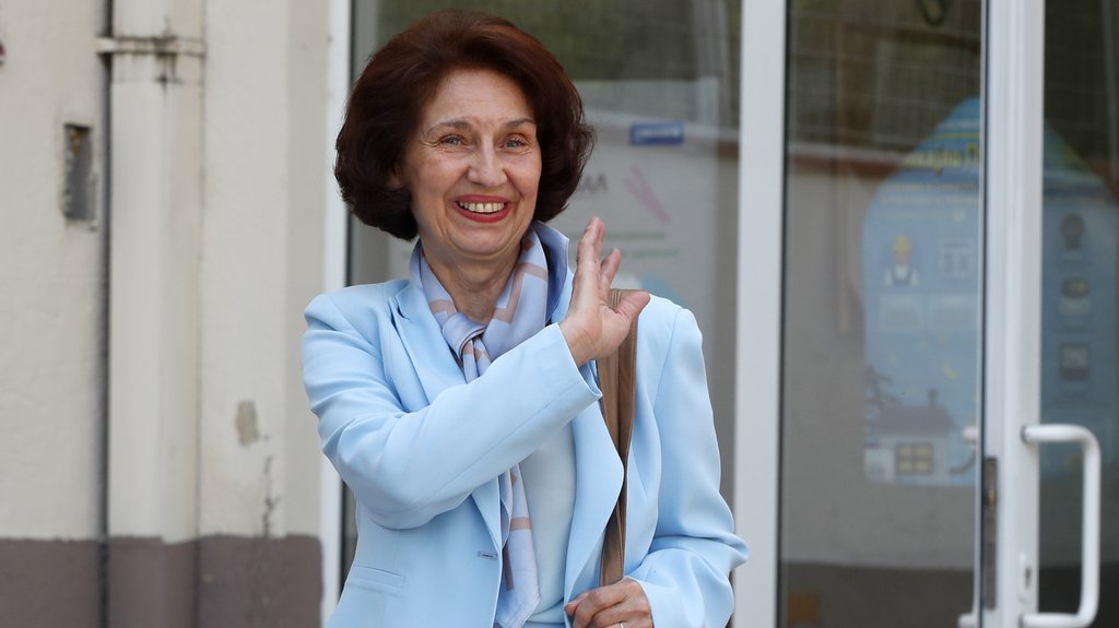 GORDANA SILJANOVSKA DAVKOVA, PRVA ŽENA PREDSEDNIK SEVERNE MAKEDONIJE: Nova predsednica će ...