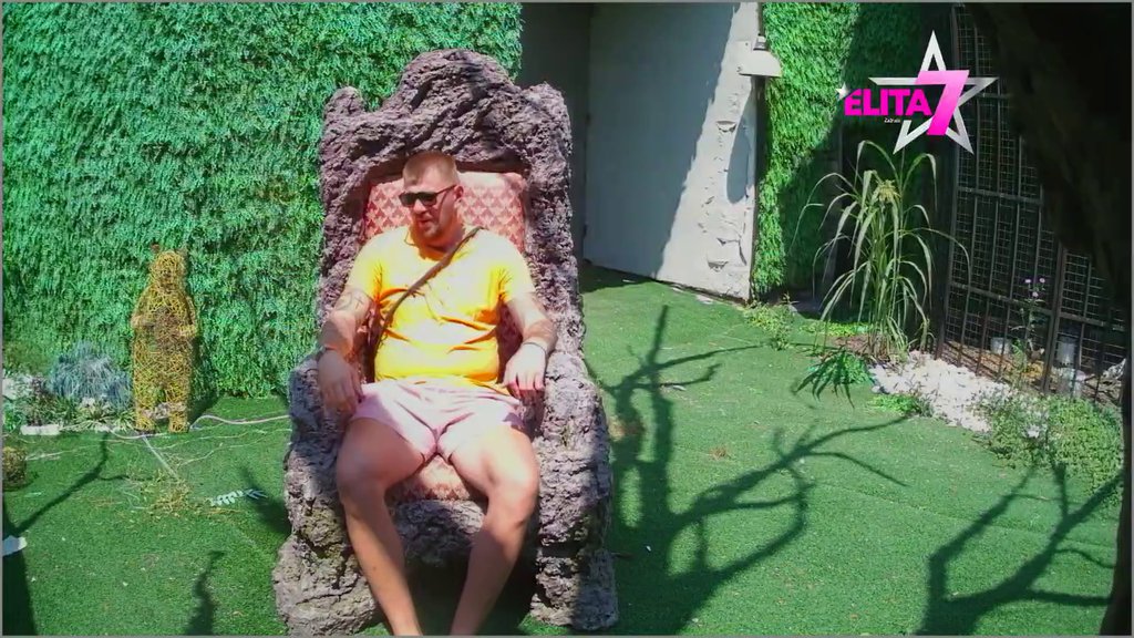 TRK NA PINK: Janjuš stigao kod Drveta, pratite uživo ovaj razgovor | pink.rs