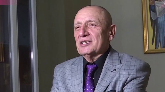 NIKADA NIJE PRISTAJAO NA NEKE STVARI U KARIJERI! Proslavljeni pevač ima ...