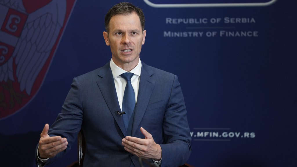 MINISTAR MALI: Do kraja nedelje stiže još po 10.000 dinara! Prosečna ...