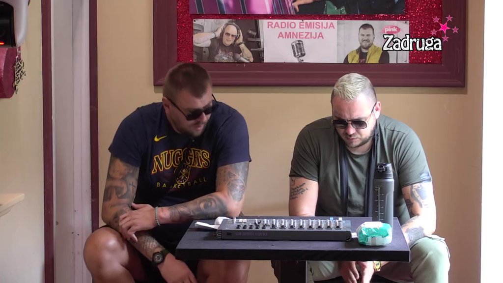 SPREMITE SE! Upravo na Pinku počinje POSLEDNJA radio emisija Zadruge 6, ovo se NE PROPUŠTA ...