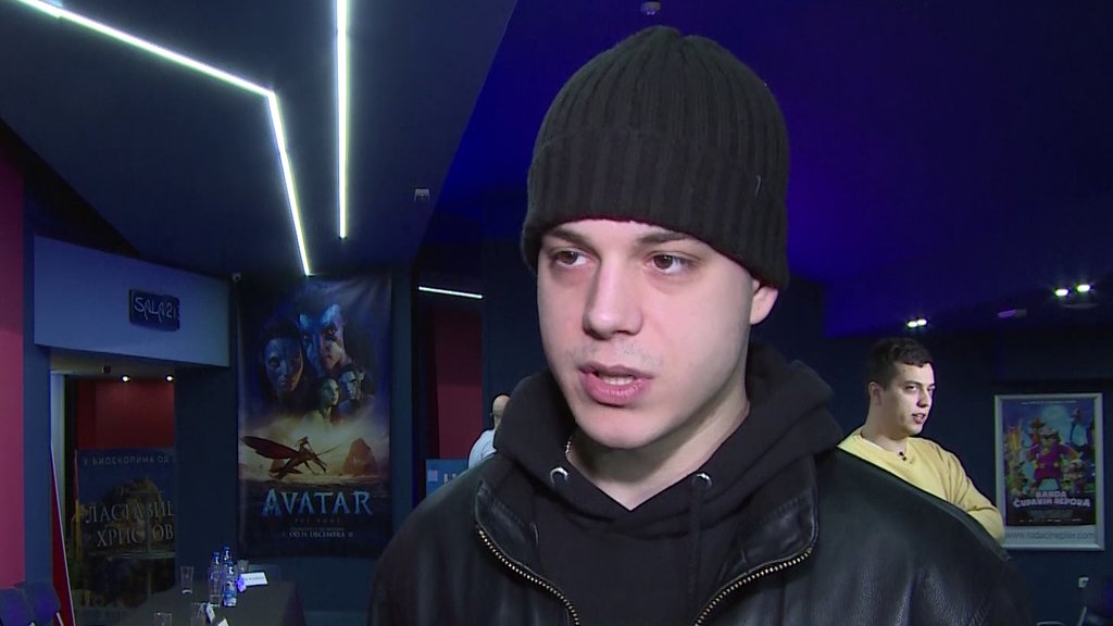 PAVLE MENSUR RASKINUO S NOVINARKOM! Glumac ponovo solo, Nastasija je ...