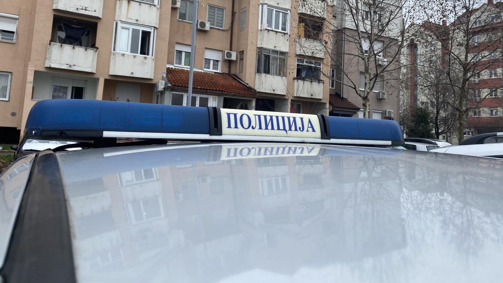 Novi DETALJI istrage o brutalnom ubistvu na Bežaniji: SESTRE PUSTILE UBICU U STAN? | pink.rs