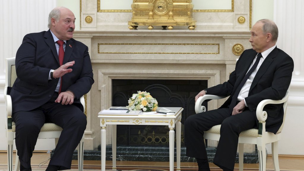 RAZGOVARALI PUTIN I LUKAŠENKO: Koordinisali stavove uoči važnog ...