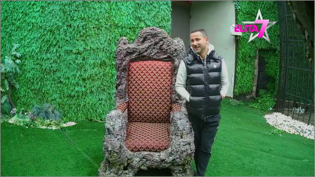 pink.rs | SVI ODMAH NA PINK! Đedović kod Drveta mudrosti spreman da iznese svoje stručno ...