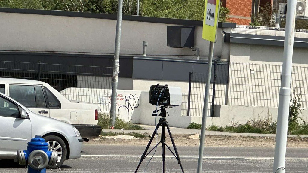 ZA SVE KOJI SU SE PITALI KAKO IZGLEDA! NOVI RADAR NA BEOGRADSKIM ...