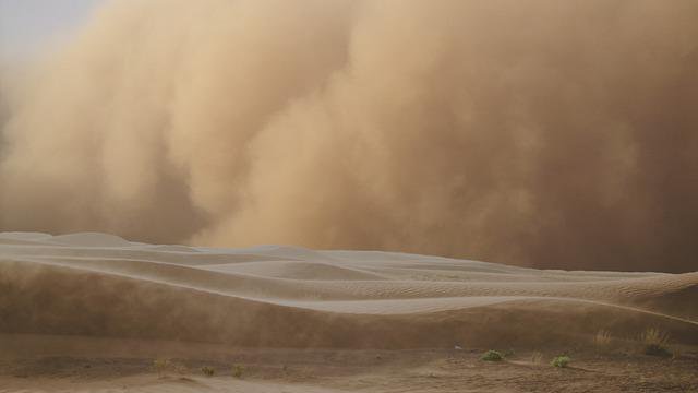 NEOBIČNA POJAVA U EVROPI: Prirodni fenomen TUTNJI OVIM ZEMLJAMA, a EVO ...