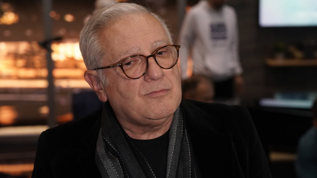 'Peo sam se po zgradama samo da joj mahnem...' Željko Samardžić ...