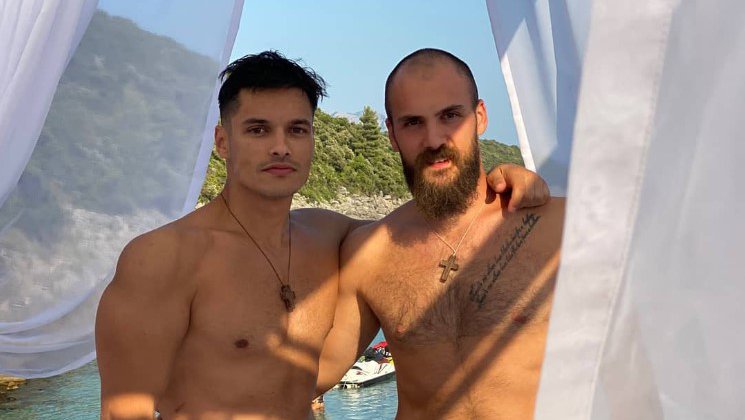 'IMA 19 GODINA, A JAKO JE PRORAČUNATA' Markov rođeni brat Mićko ne želi ni da čuje za Anitu ...