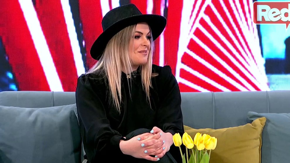 NA PUTU KA GINISU! Bivša učesnica ZADRUGE čeka peto dete, sad otkrila i ...
