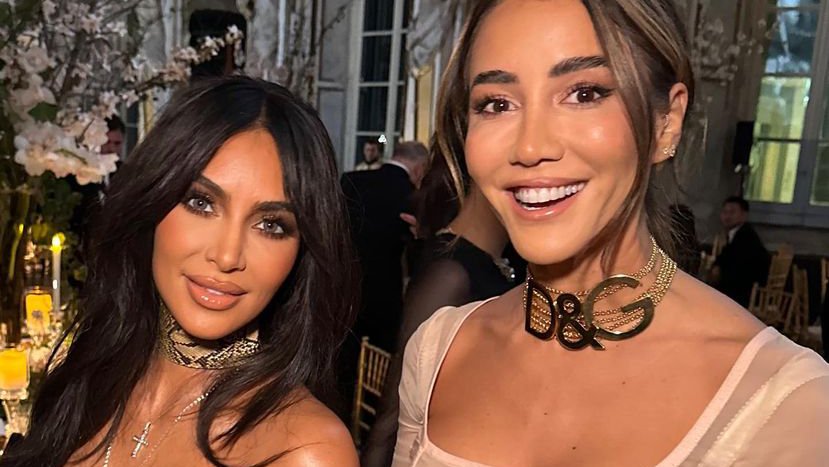 SVETSKA A NAŠA! Tamara Kalinić se na reviji poznatog brenda provodila ...