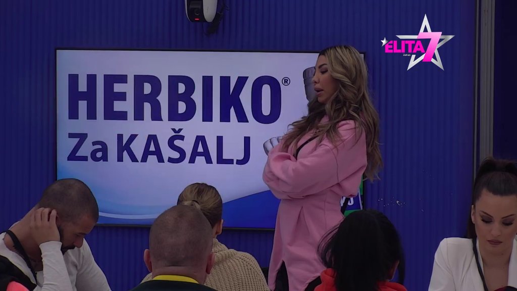'PLAŠIM SE DA MU OSTAVIM DETE!' Aneli ogolila dušu, pa otkrila sve o ...