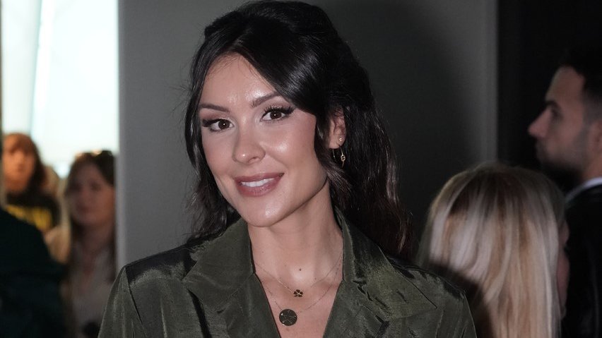 DRAGANA MIĆALOVIĆ UPECALA NEVEROVATANOG FRAJERA: Lepa glumica konačno ... DRAGANA MIĆALOVIĆ UPECALA NEVEROVATANOG FRAJERA: Lepa glumica konačno ...