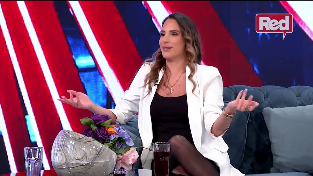 BIVŠA ZADRUGARKA TRUDNA! Sofija Una otkrila kojeg je pola beba i kako će se zvati! (VIDEO) | pink.rs