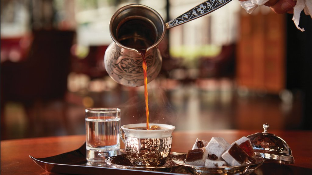 Turkinja iz BiH pokazala kako se kuva prava domaća kafa: Jedan važan ...