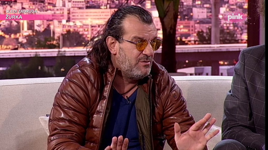 'SVE JE BIZNIS! SVE ŠTO RADIM, RADIM DA BIH ZARADIO ŠTO VIŠE PARA'! Aca Lukas bez dlake na ...