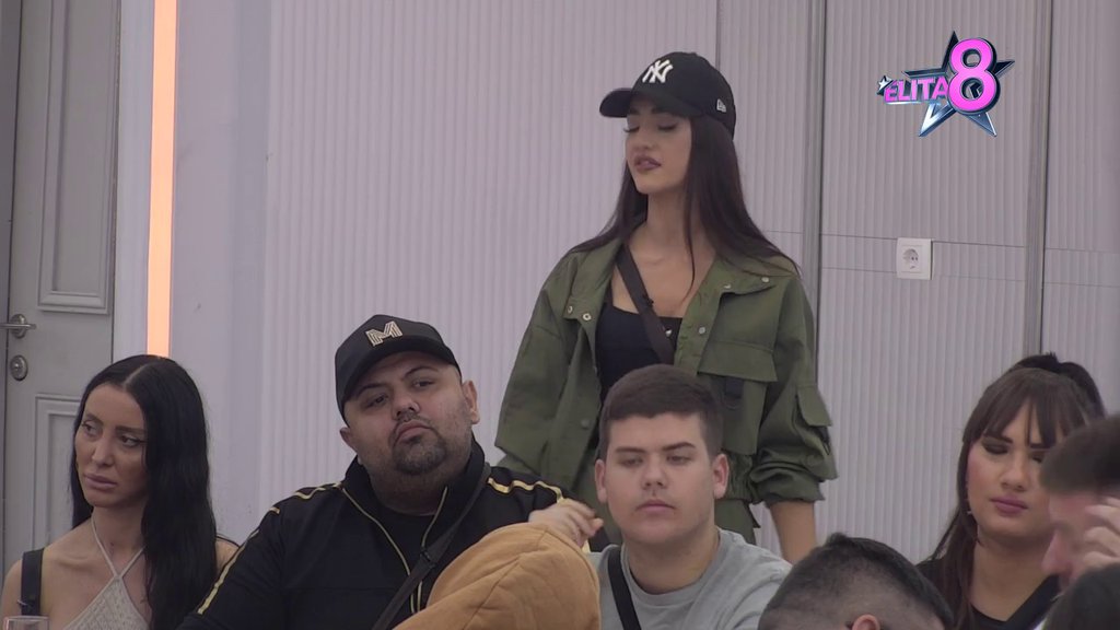 Evo šta joj smeta: Gastoz u svom stilu stavio Anđeli do znanja da ga ne zanimaju komentari ...