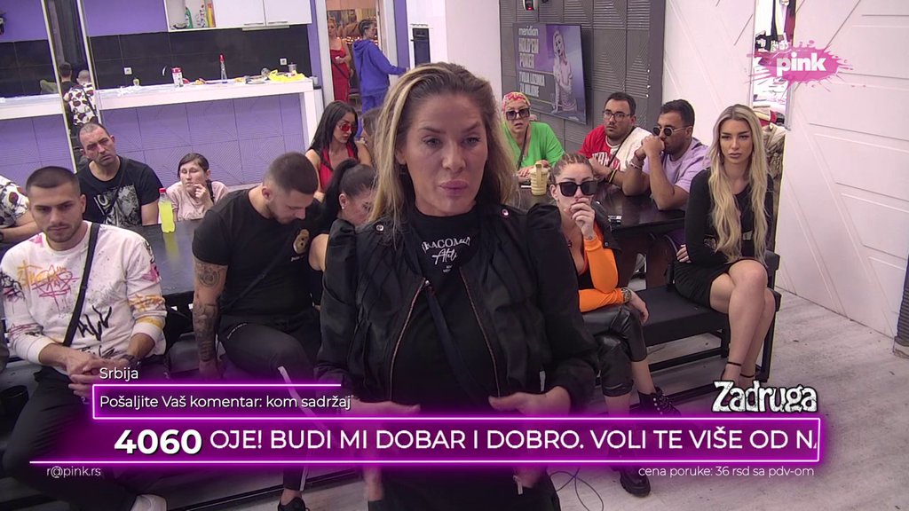 U RINGU! Anđela i Ana ušle u žestok klinč zbog TEŽINE UVREDA koje su jedna drugoj izrekle ...