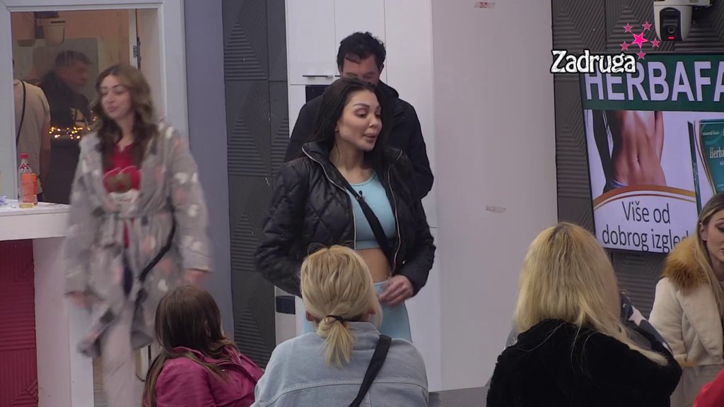 'NEMAM LOŠU NAMERU!' Maja se ogradila od flerta sa Zvezdanom, Miljana ...