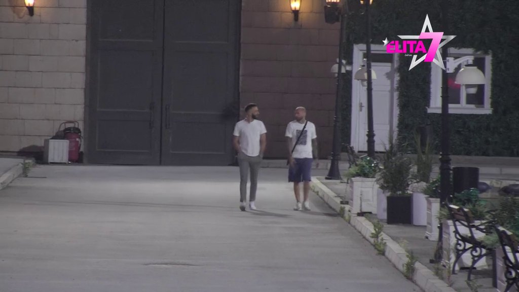 SVI NA PINK! Nenad Aleksić Ša upravo je STIGAO na intervju! Vreme je da ogoli dušu i prizna sve ...