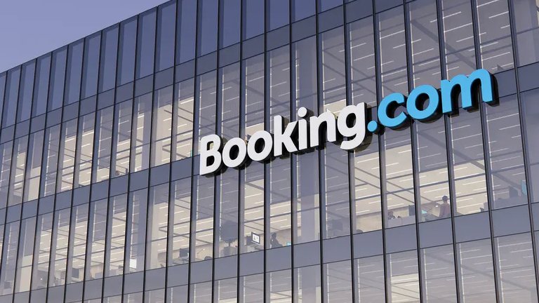 OBRATITE PAŽNJU! KRUŽE LAŽNI MEJLOVI SA BOOKING.COM - Zaraženo hiljade ...