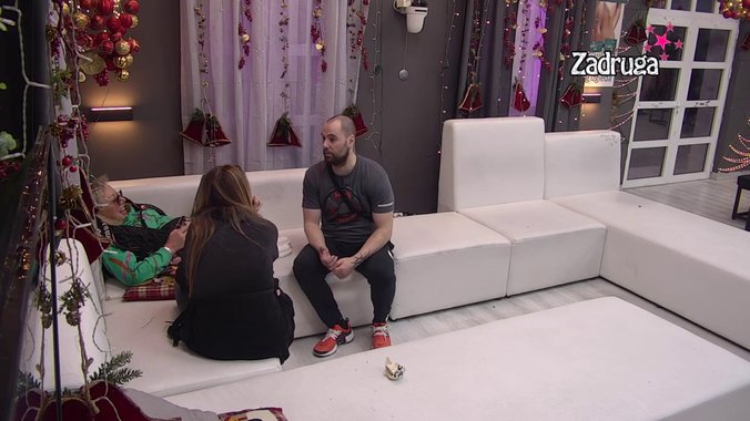 TRK NA PINK: Pratite UŽIVO razgovor Zvezdana i Ane! | pink.rs