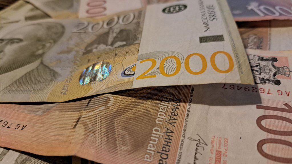 NEKIMA JE NOVAC VEĆ LEGAO, OSTALI ĆE GA DOBITI VEĆ SUTRA: Počela ...