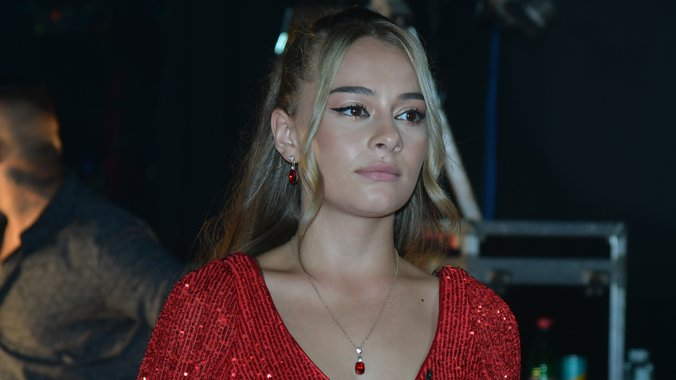 pink.rs | USTALA NA LEVU NOGU! Valentina se odmah iz sna ''bacila'' na ... pink.rs | USTALA NA LEVU NOGU! Valentina se odmah iz sna ''bacila'' na ...