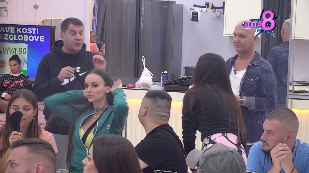 Poljubio sam je: Rajačić otkrio da je bio prisan sa Jelenom, Marinković ...