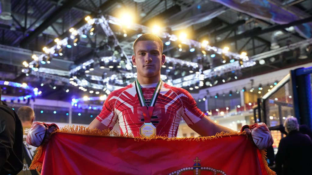 SRPSKI MMA I DALJE PIŠE ISTORIJU, POKOREN JE I ABU DABI: Nemanja ...