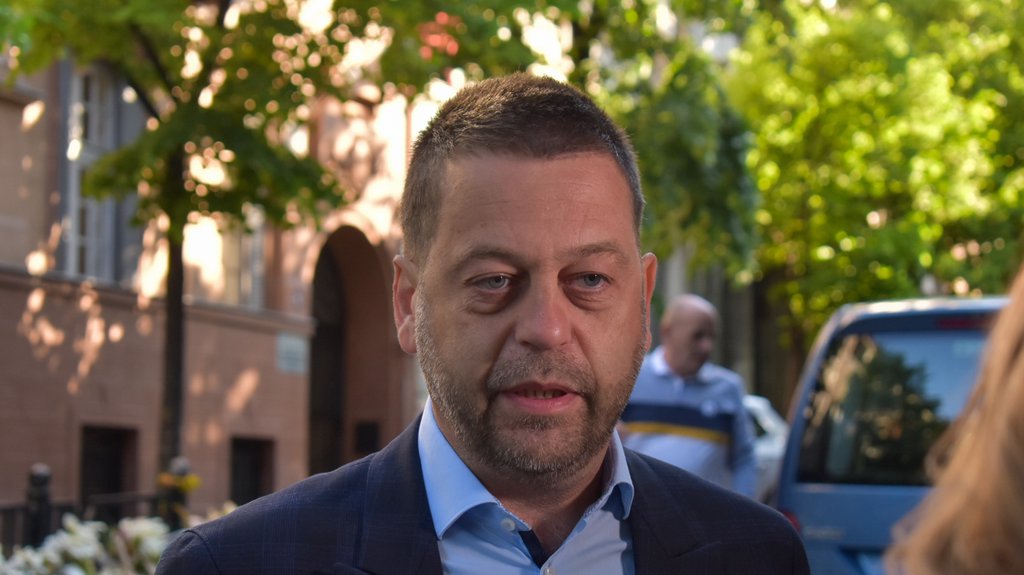 DOGOVORENO SEDAM PREDLOGA PREDSTAVNIKA ODELJENJA VII-2! Oglasio se Igor ...