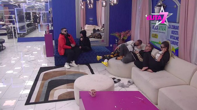 pink.rs | SAGA SE NASTAVLJA! Miljana PLAČE i URLA na Zolu, on daje sve ... pink.rs | SAGA SE NASTAVLJA! Miljana PLAČE i URLA na Zolu, on daje sve ...