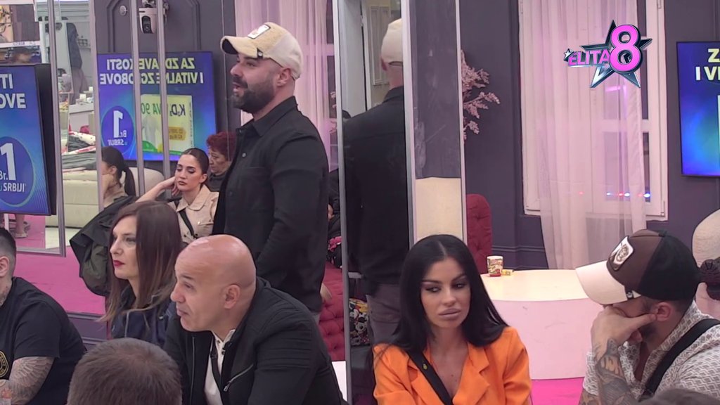 Karić odlučio da zakuva čorbu: Zbog njegovog izbora potrčka Aneli Ahmić ...