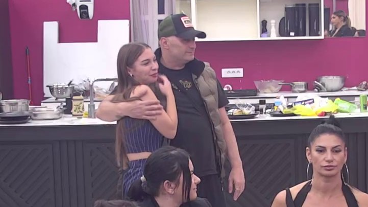 LUKS HOĆE DA BUDE TATA! Sara otrila da ona i Sale ozbiljno rade na BEBI ...