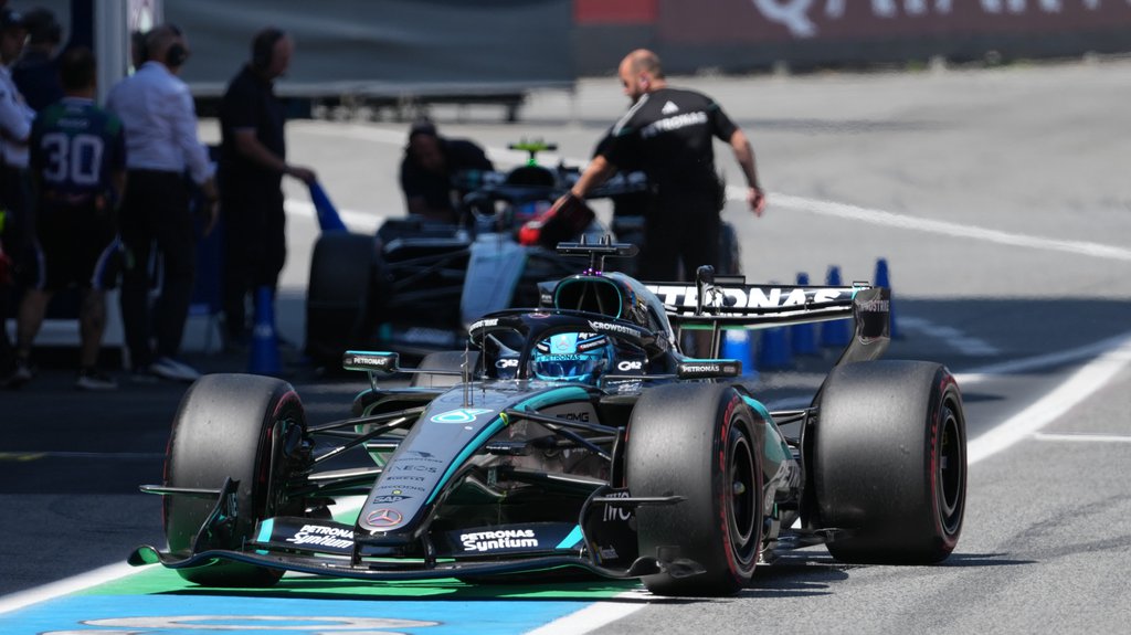 FORMULA 1: Rasel osvojio pol poziciju za VN Barselone i Katalonije ...