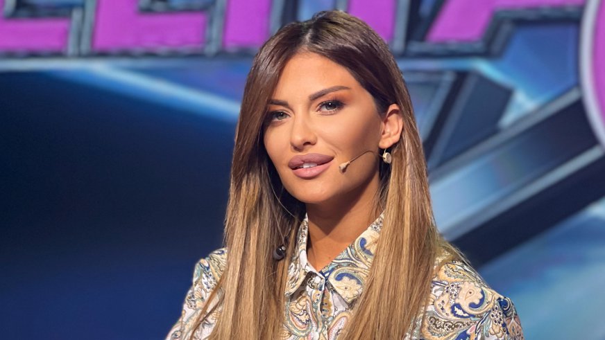 ANA RADULOVIĆ DANAS SLAVI ROĐENDAN! Evo koliko godina puni lepa ...