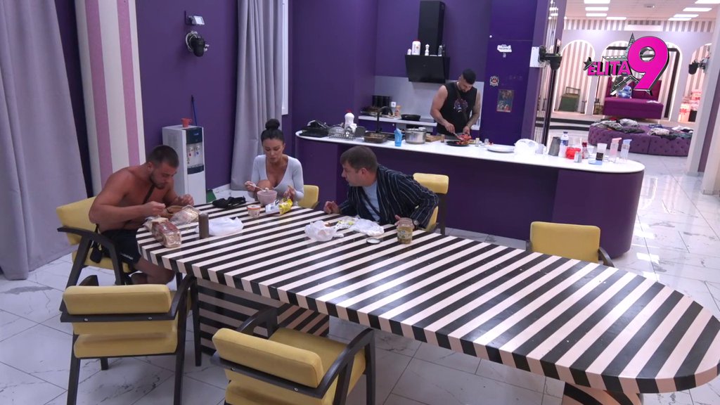 MUČE GA MISLI: Viktor se poverio Staniji, priznao da ga plaši Minina ...
