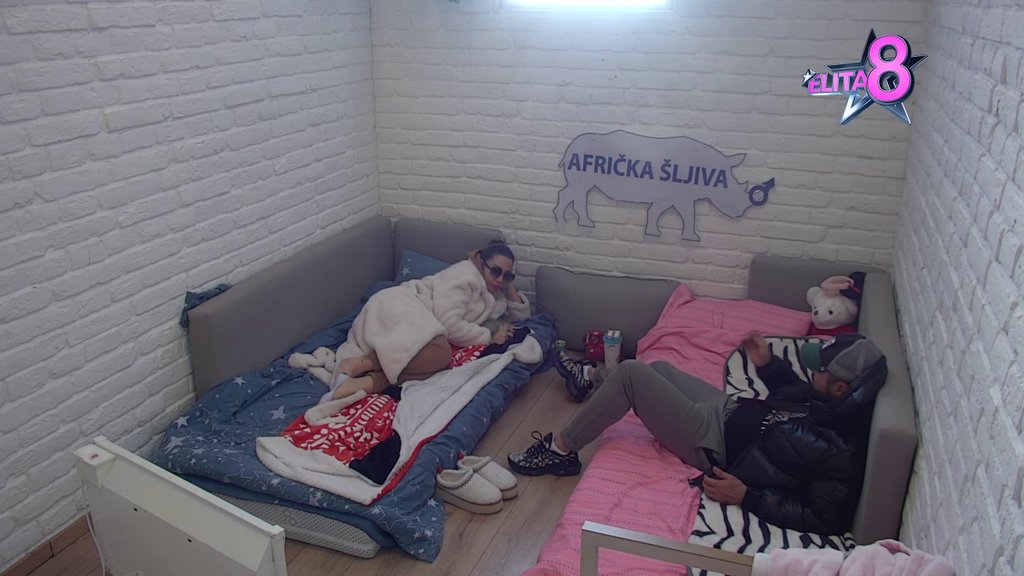 Pukla tikva: Luka otkrio Aneli da je Sandra dobila šut-kartu ...