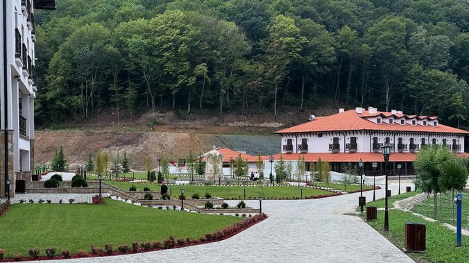 Sutra je praznik manastira Tumane: Ove osobe OBAVEZNO treba da se poklone moštima Svetom Zosima ...