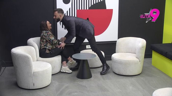 Suza, suzu stiže! Teodora se raspala na komade: Progovorila o sukobima sa Bebičinom porodicom, a ...