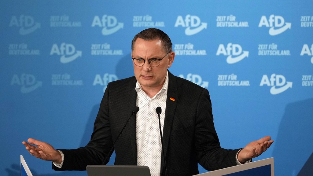 LIDER AFD-a PRED IZBORE U NEMAČKOJ: Vučić vodi suverenu politiku, zato ...