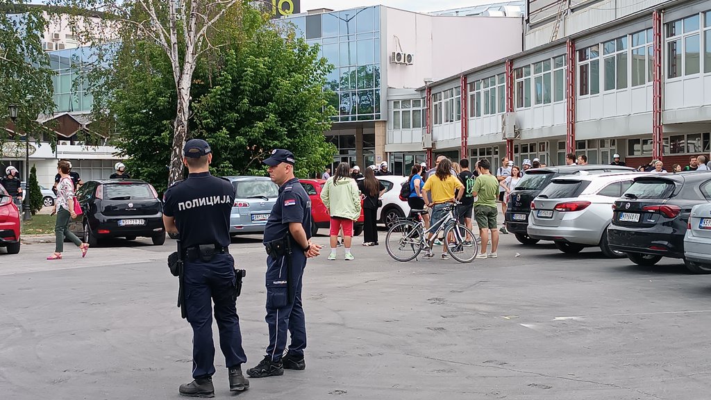 BLAM U EMISIJI UŽIVO: Novinarka N1 šokirala neznanjem (VIDEO) | pink.rs