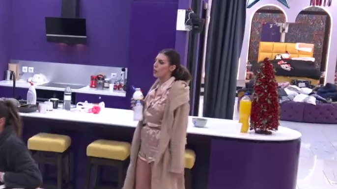 Ena Čolić razvezala jeziku o svom omiljenom GADU: Priznala koliko je fejk, pa se ipak pokajala ...